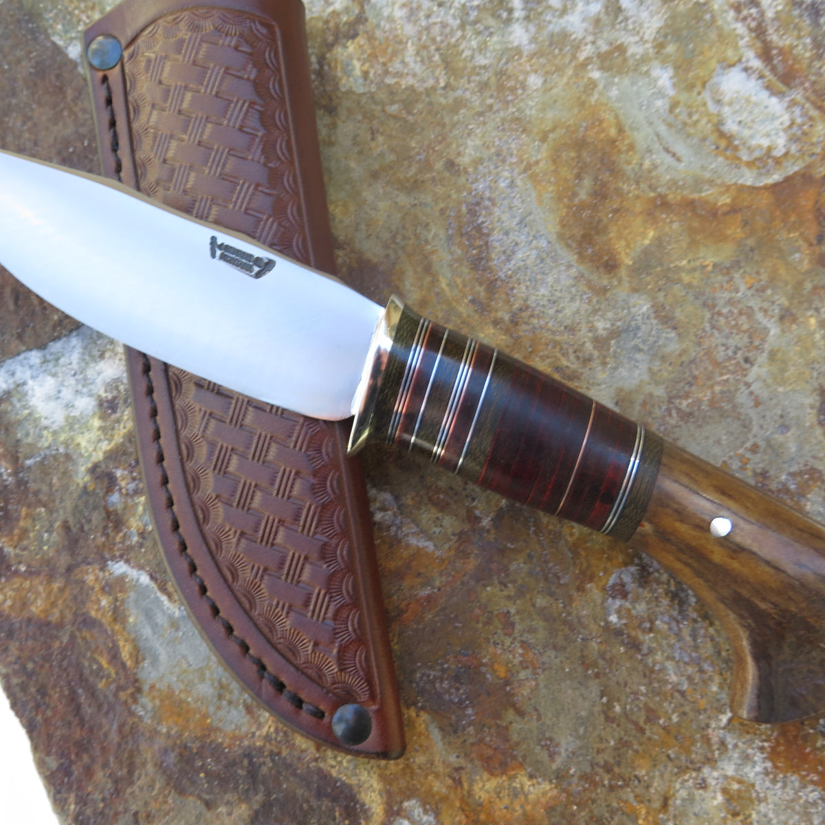 Crotch Stag and Horsehide Triple Clip Point – Behring Made